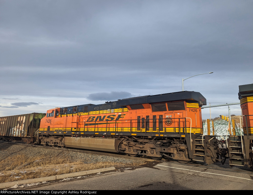 BNSF 7426